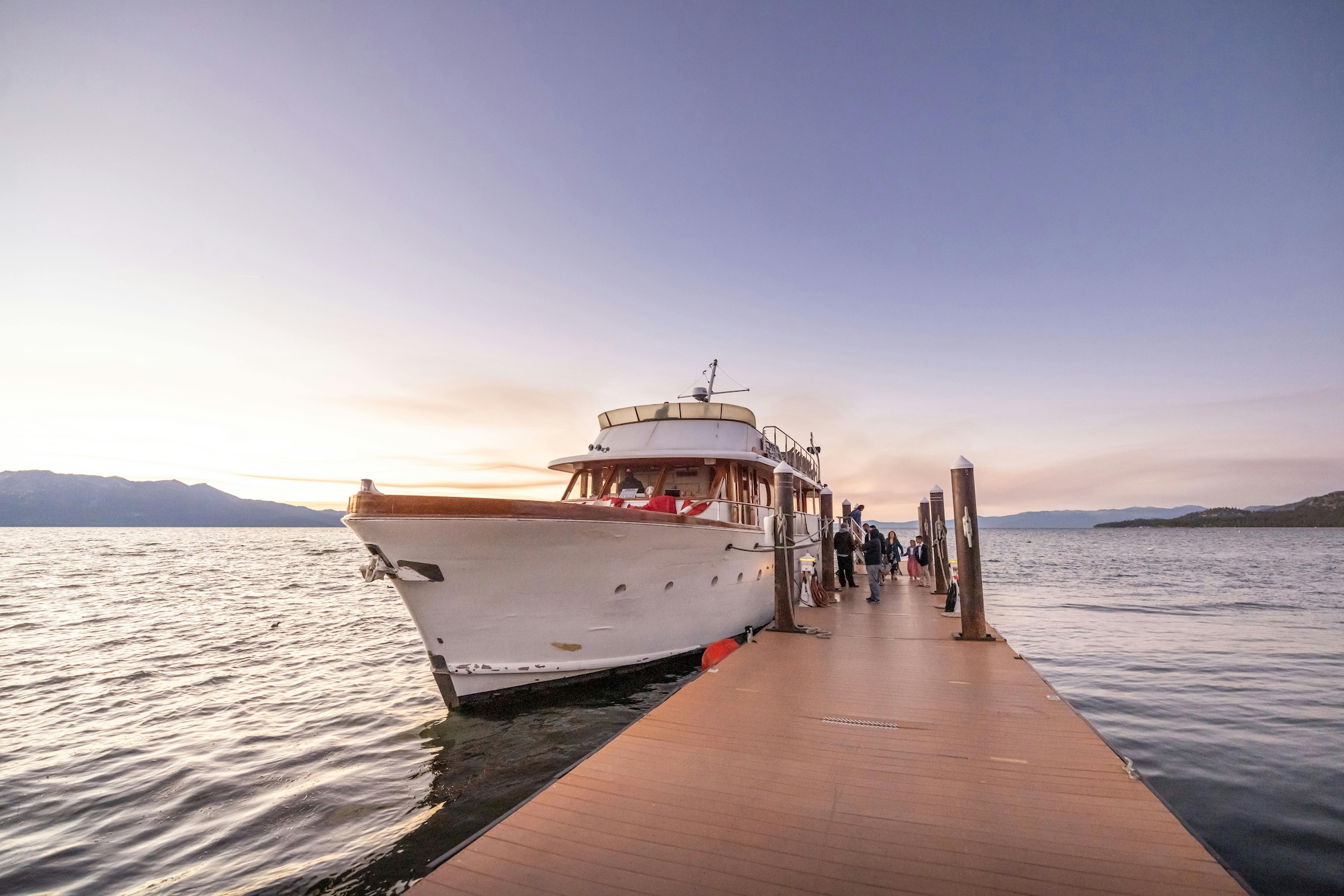 Lake Tahoe Private Boat Charters: A Breakdown Of Your Options | Epic ...